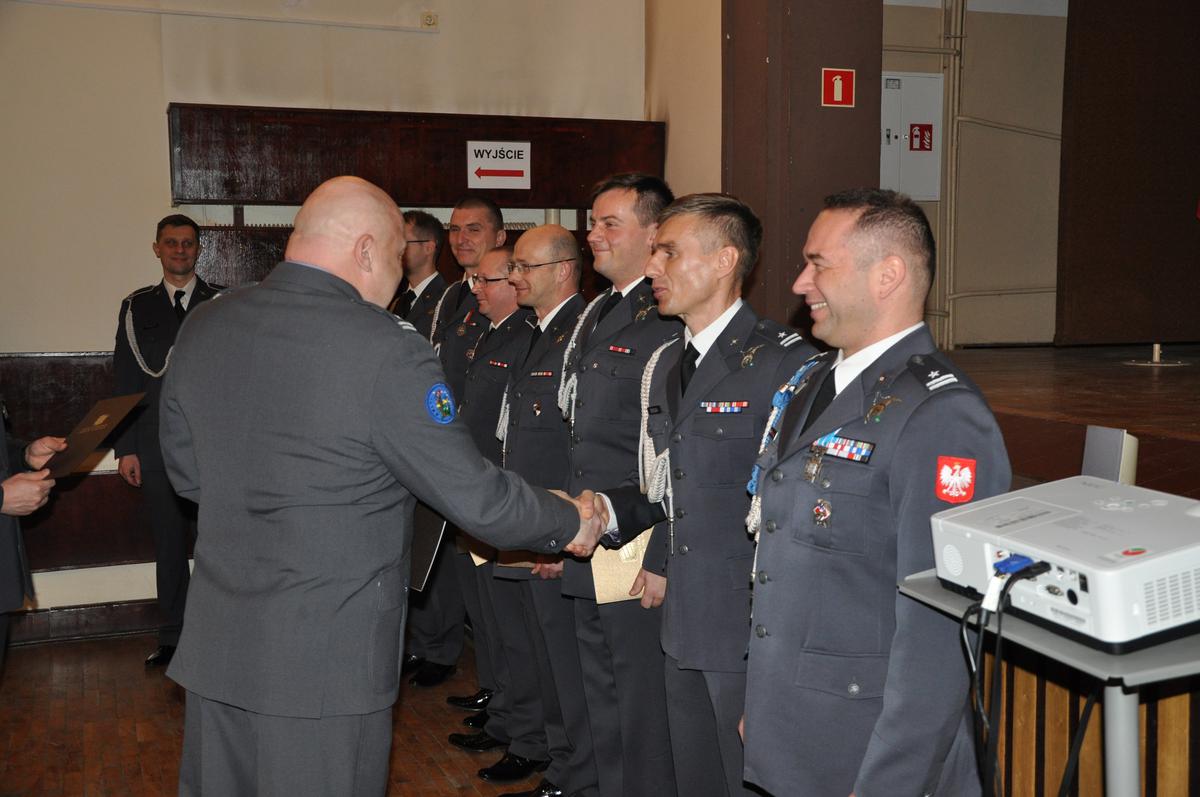 Inauguracja nowego roku szkoleniowego w 8. Krakowskiej Bazie Lotnictwa Transportowego | dlapilota.pl